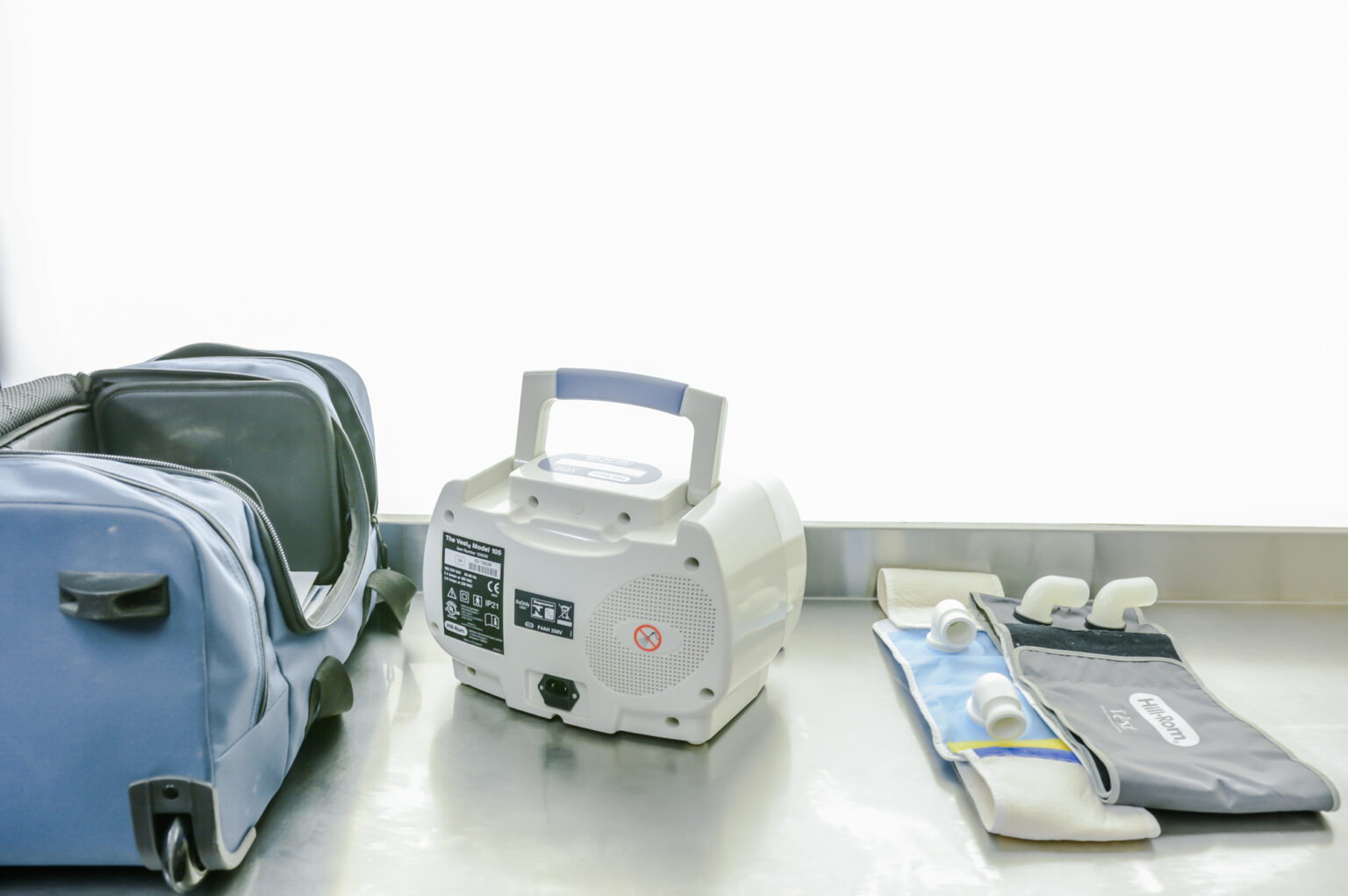 Hill-Rom 105 The Vest Airway Clearance System 10500 37.5 Hours ...