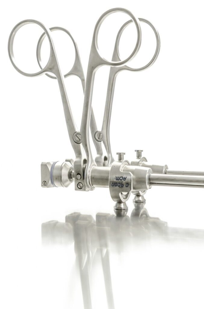 ACMI Circon Rigid Optical E8213 Cup Tearing & E8215 Grasping Forceps ...