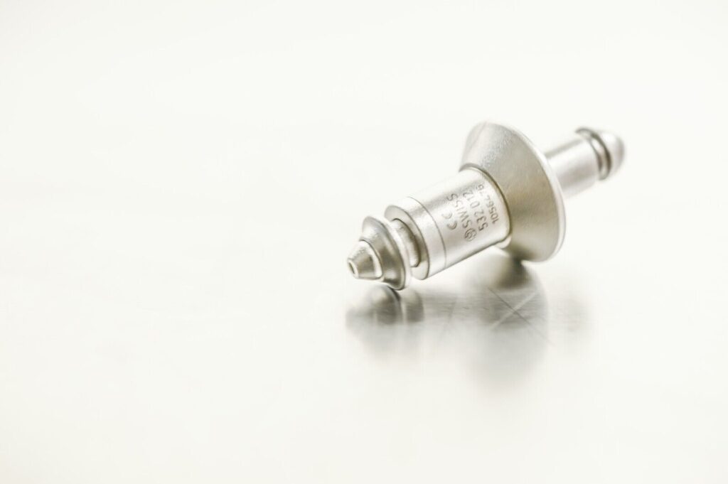 Synthes 532.012 J-Latch Mini Quick Coupling - Pinnacle Medical Equipment