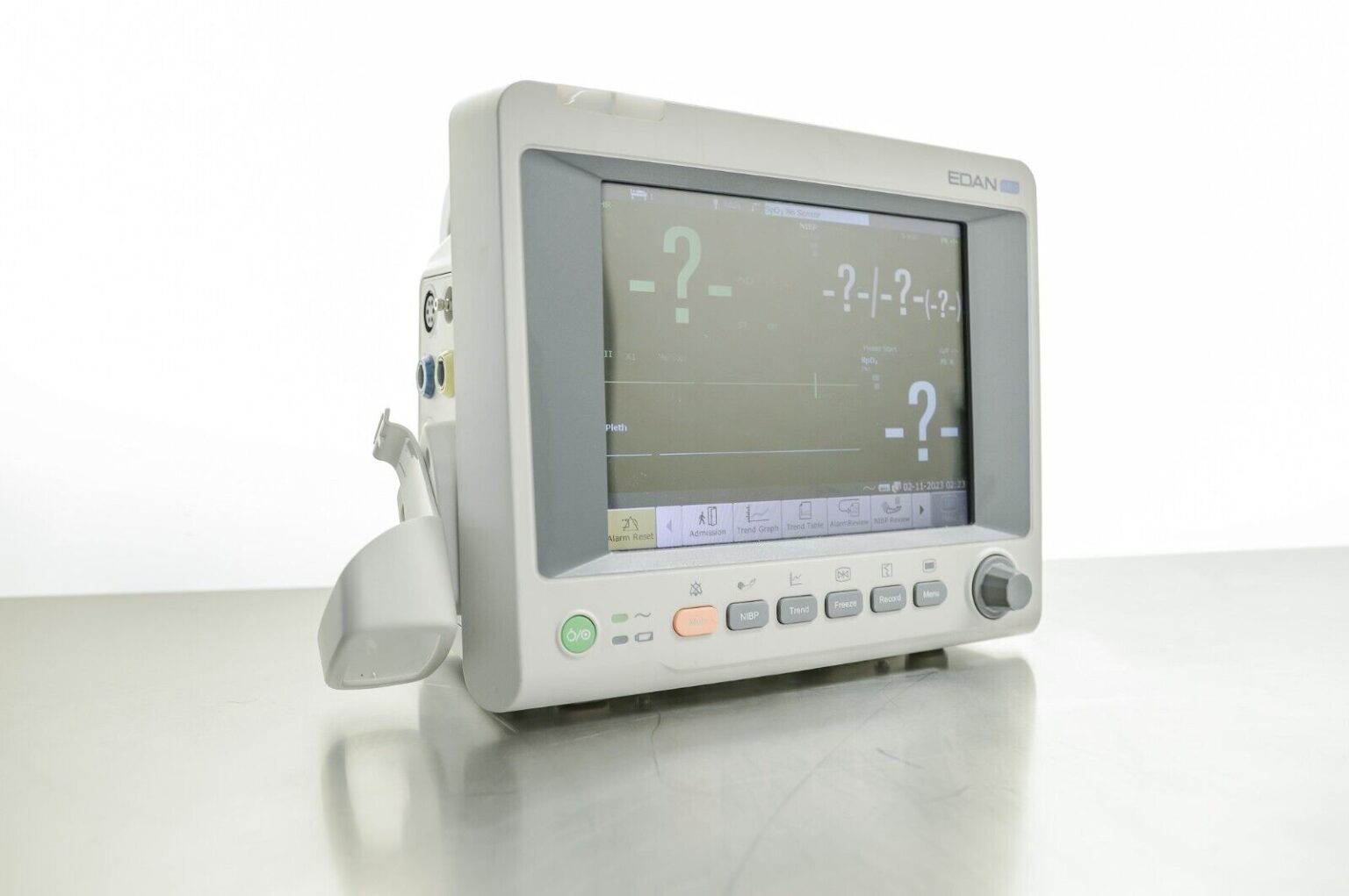 Edan iM50 Vital Sign Monitor - 3/5-lead ECG, NiBP, SpO2, Temperature ...