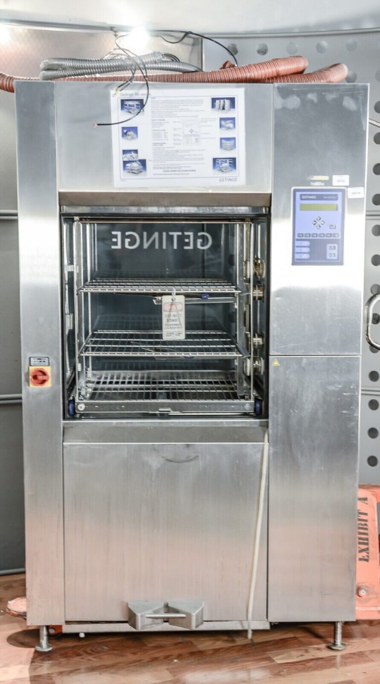 Getinge 8668 Washer Disinfector 86 Series S-8668-1 Free Freight ...