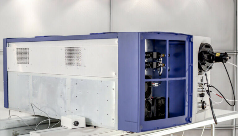 Micromass Quattro LC Mass Spectrometer - Pinnacle Medical Equipment