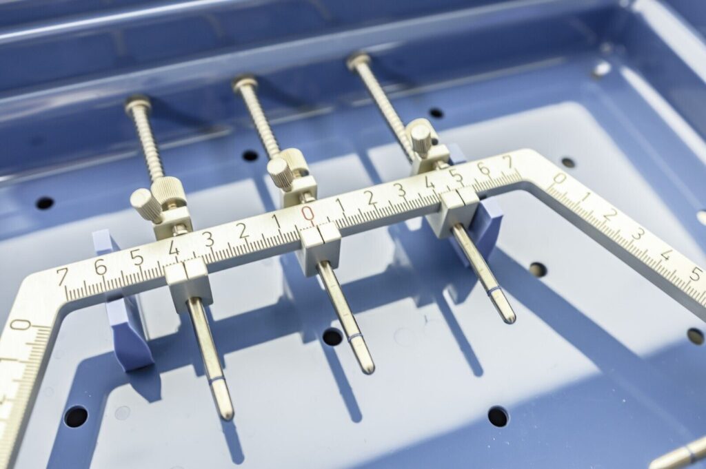 STRYKER Leibinger Facebow Facial Bow K7 - Pinnacle Medical Equipment