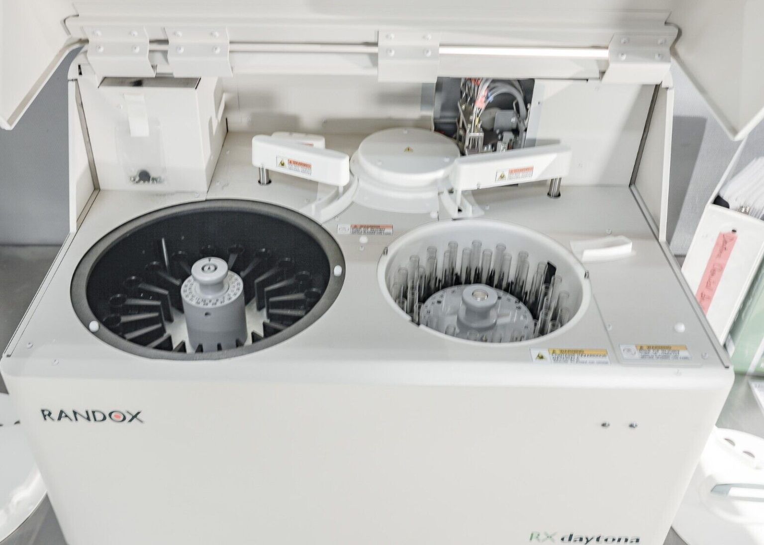 Randox RX Daytona Chemistry Analyzer - Pinnacle Medical Equipment