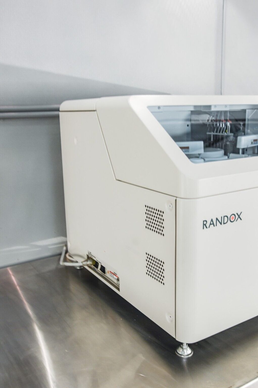 Randox RX Daytona Chemistry Analyzer - Pinnacle Medical Equipment