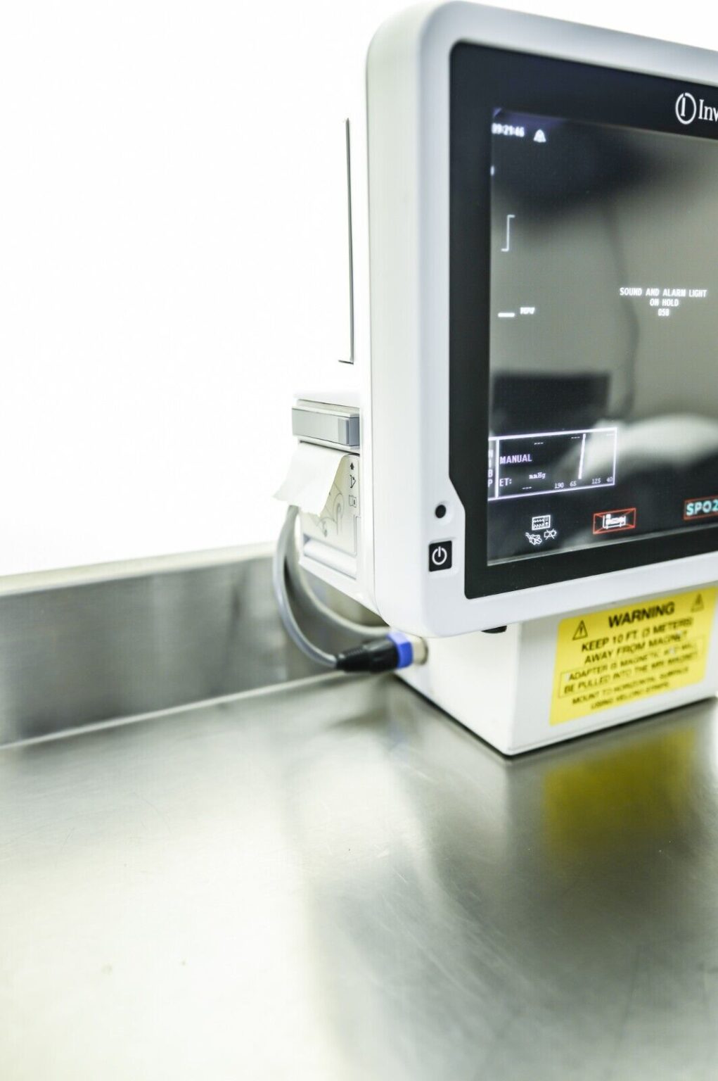 Philips Invivo Expression MRI DCU Patient Monitor Model 865214 With ...