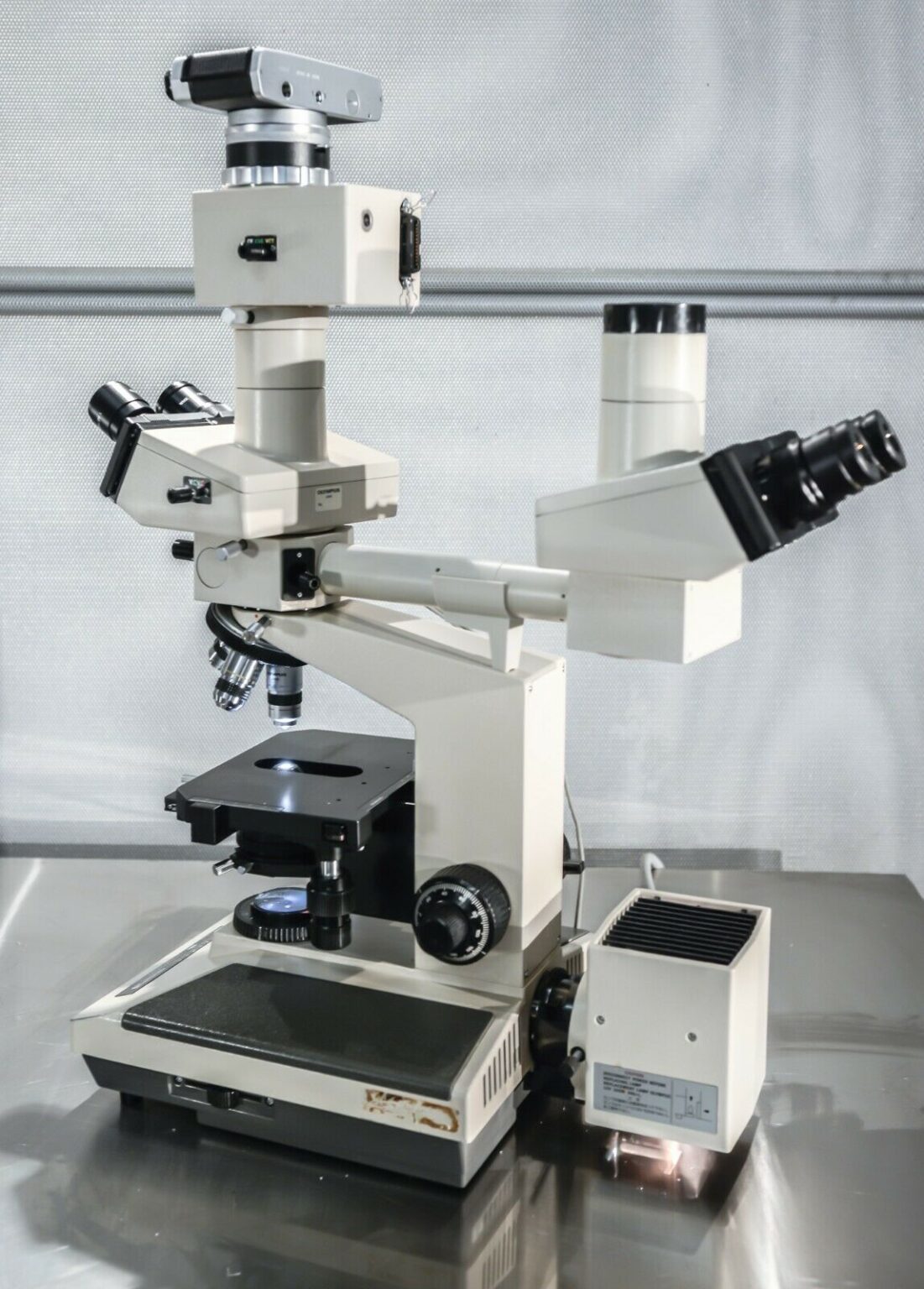 OLYMPUS BH-2 Microscope w/ SPlan 10, SPlan 100 1.25 oil & A40PL 0.65 ...