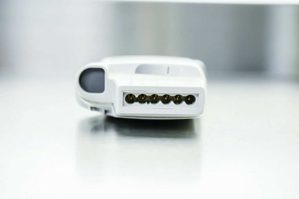 Philips IntelliVue TRX+ M4841A Telemetry Unit 862439 - Pinnacle Medical ...