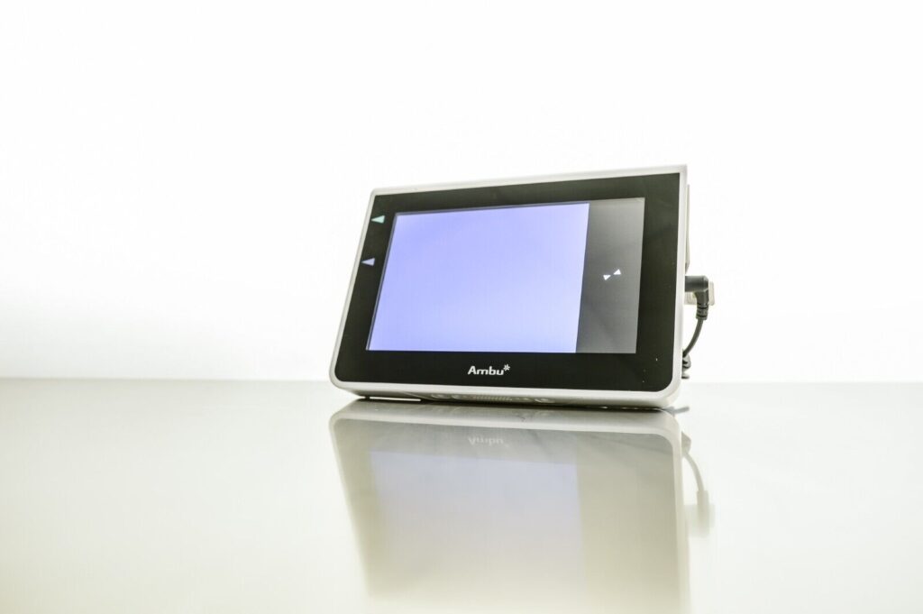 Ambu aView Monitor w/ Power Supply & Pole Clamp 405001000 - Pinnacle ...