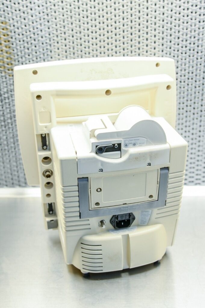 CSI Criticare Poet Plus 8100 Patient Monitor - Pinnacle Medical Equipment