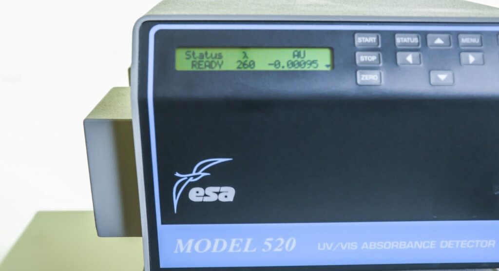 ESA Corona Plus CAD Aerosol Detector 70-6967 w/ 5600a CoulArray & ESA 520 - Pinnacle Medical ...