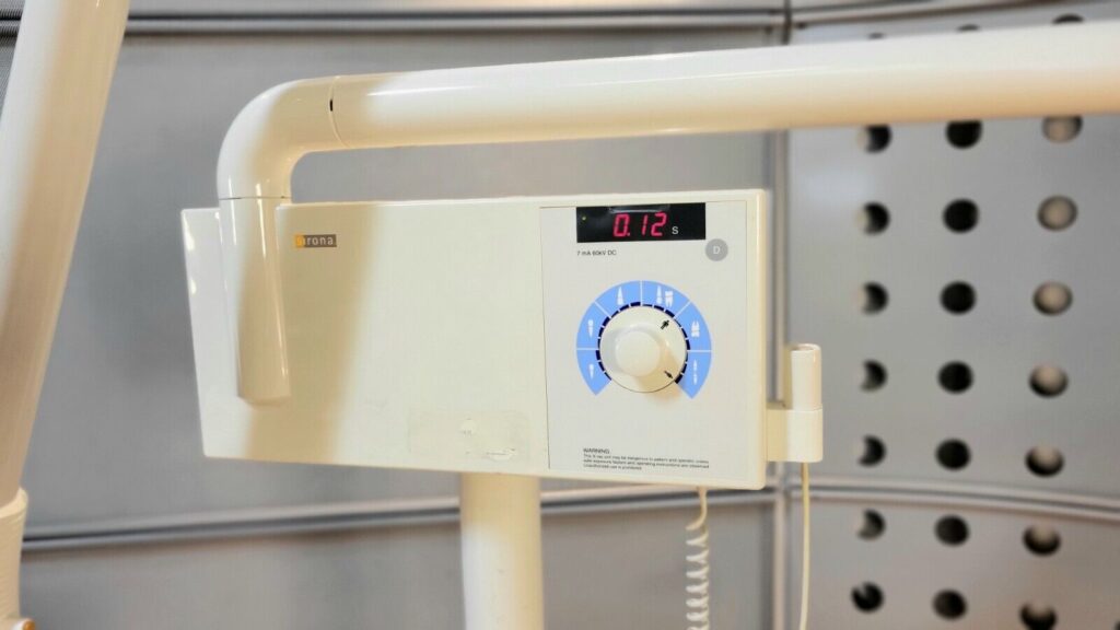 Sirona Heliodent DS Dental Intraoral X-Ray Intra Oral Unit Bitewing ...