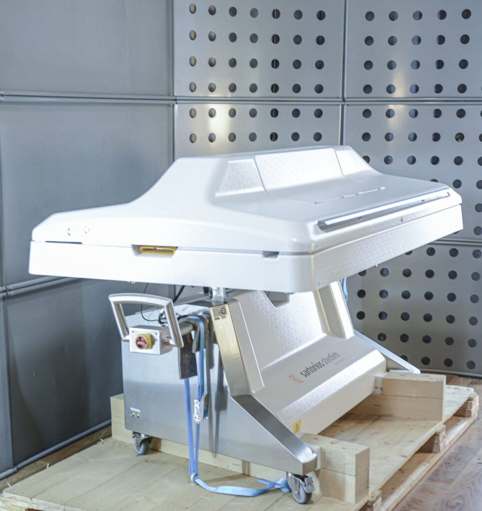 2021 Sartorius Stedim Biostat RM 200 124.001 Bioreactor Fermenter - Pinnacle Medical Equipment